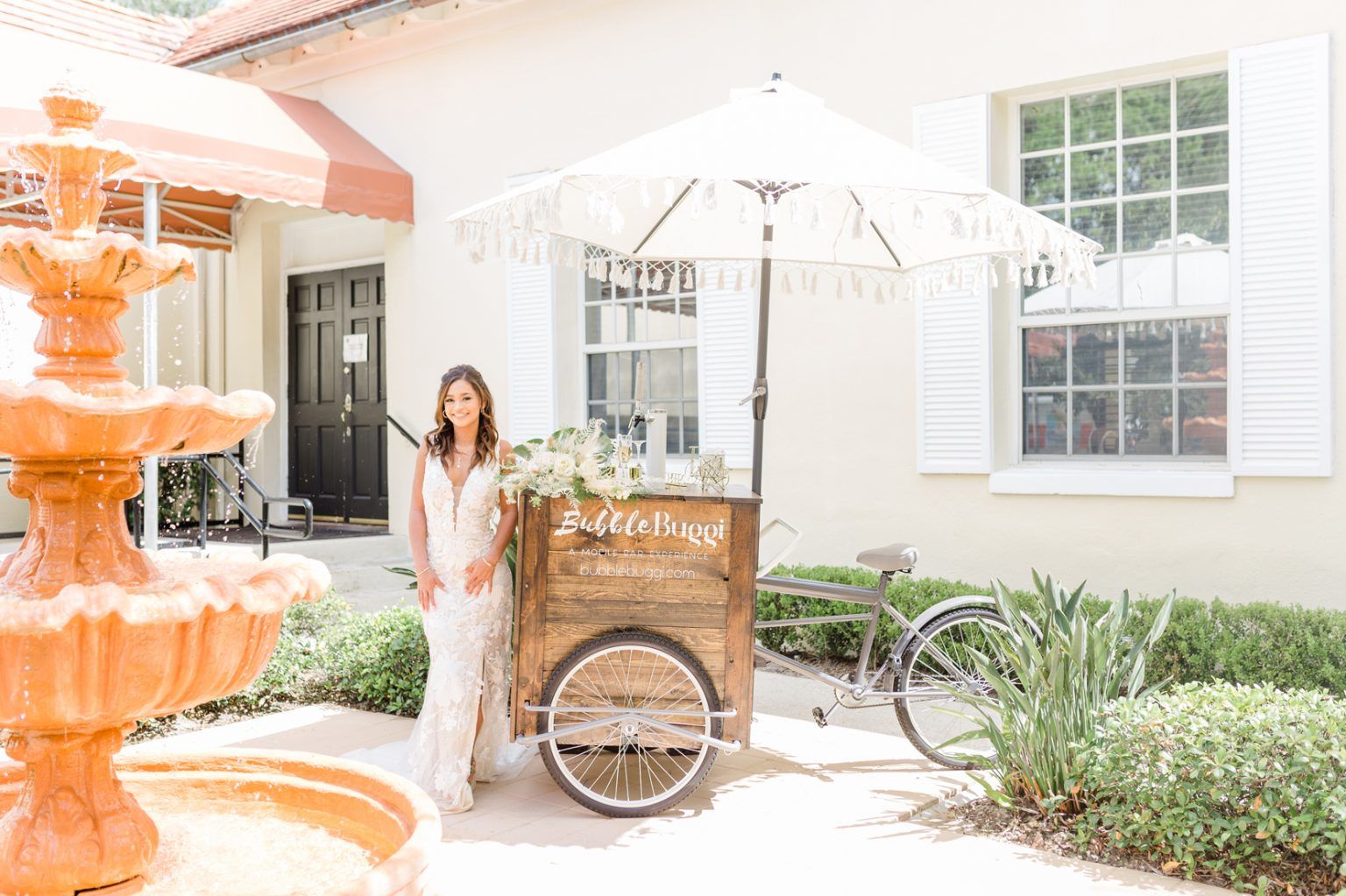 How to Create Your Glamorous Wedding in Gold - I Said Yes!